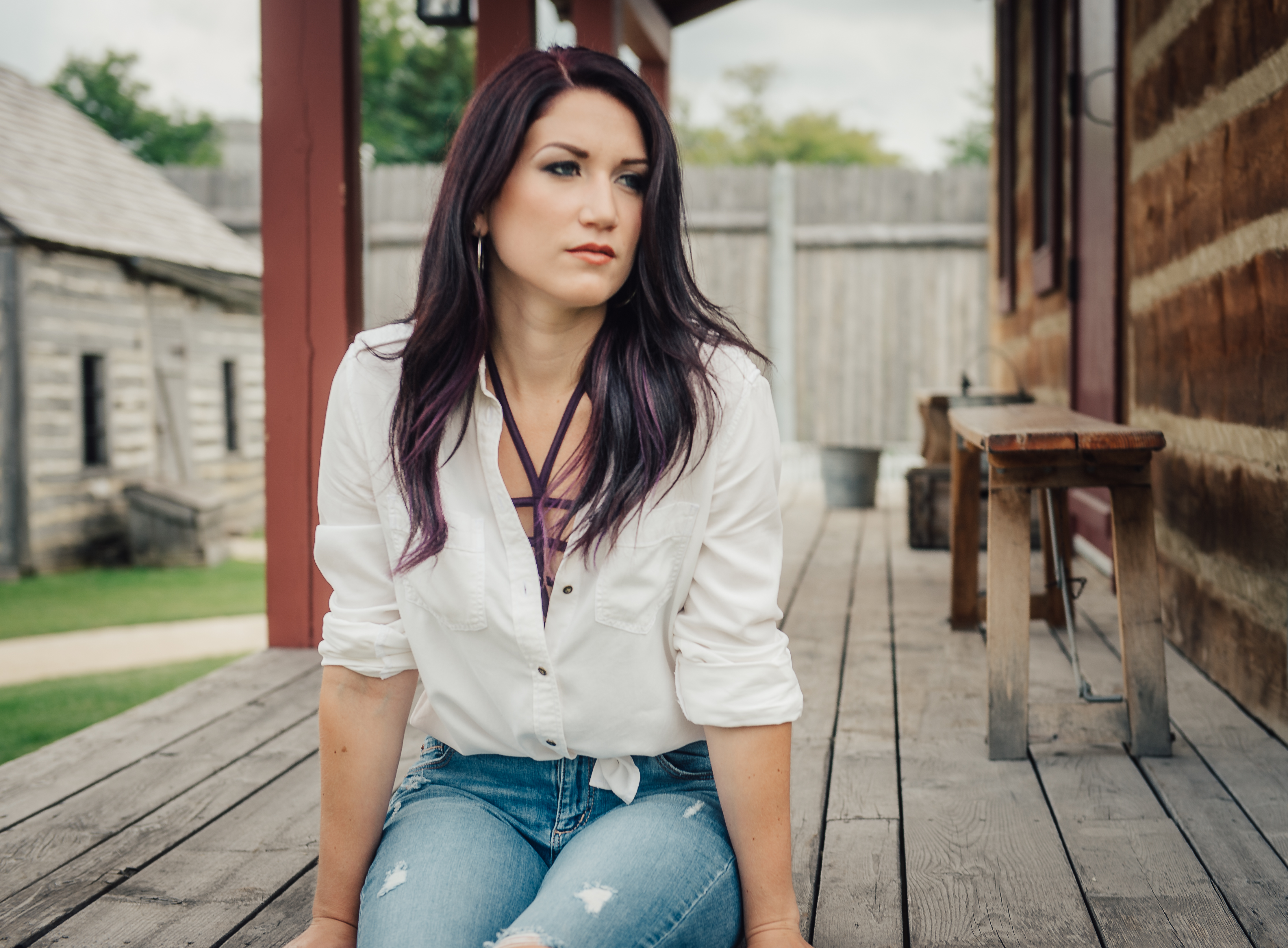 Nicole Rayy Debut Album “Dig” | TheCountryMill
